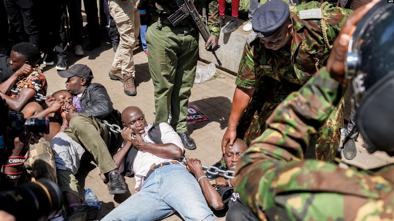 Kenyan president acknowledges police abuses at protests - The Observer